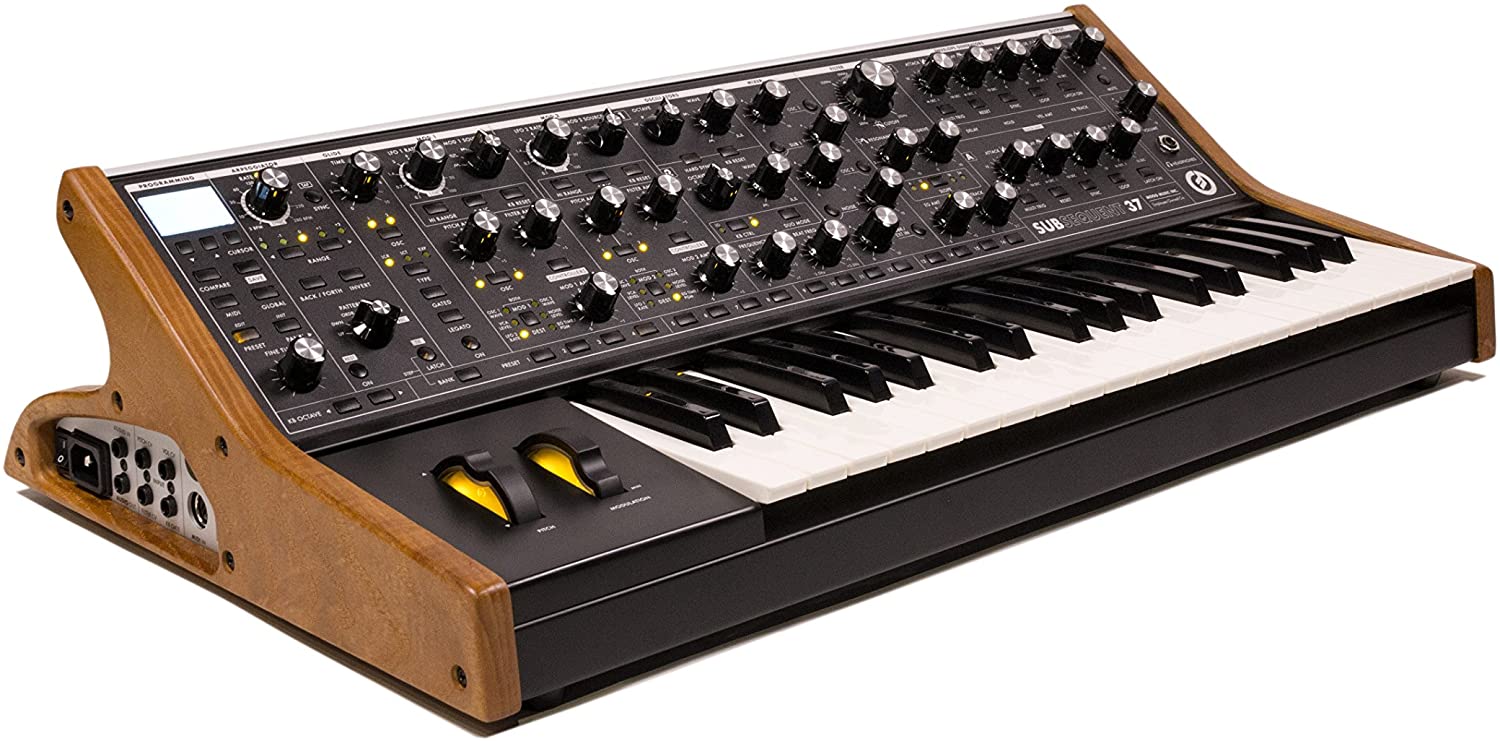 10 Best Synths for Ambient Selection (Sept. 2021)