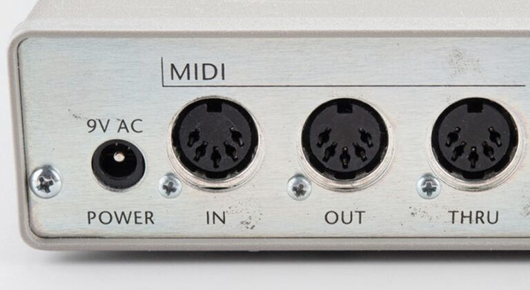 How to Connect a MIDI Keyboard to Another Keyboard: Here's the Answer